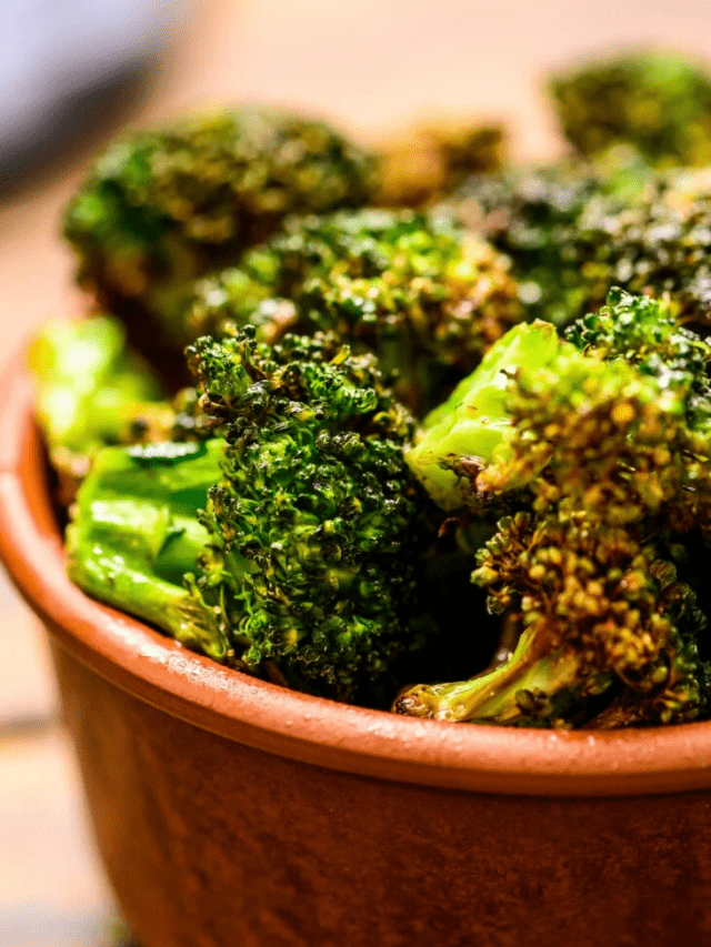 Easy Roasted Broccoli Julies Eats And Treats