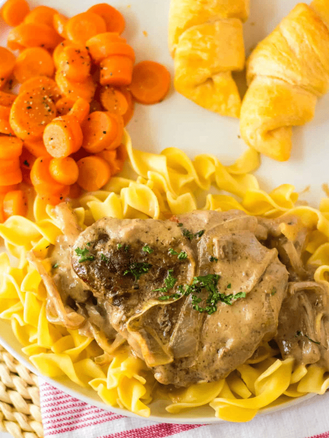 Crock Pot Cube Steak And Gravy Julies Eats And Treats