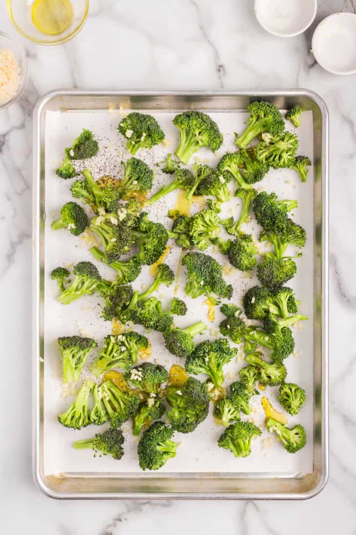 An Easy And Delicious Roasted Broccoli Recipe Julies Eats And Treats